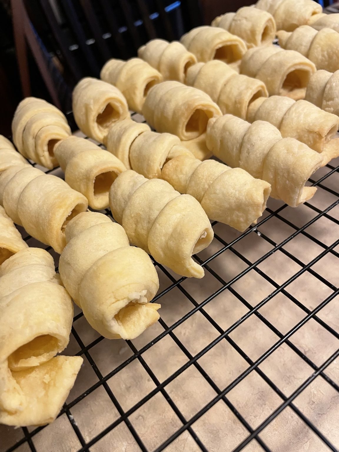 Lady Locks - Rave About Food