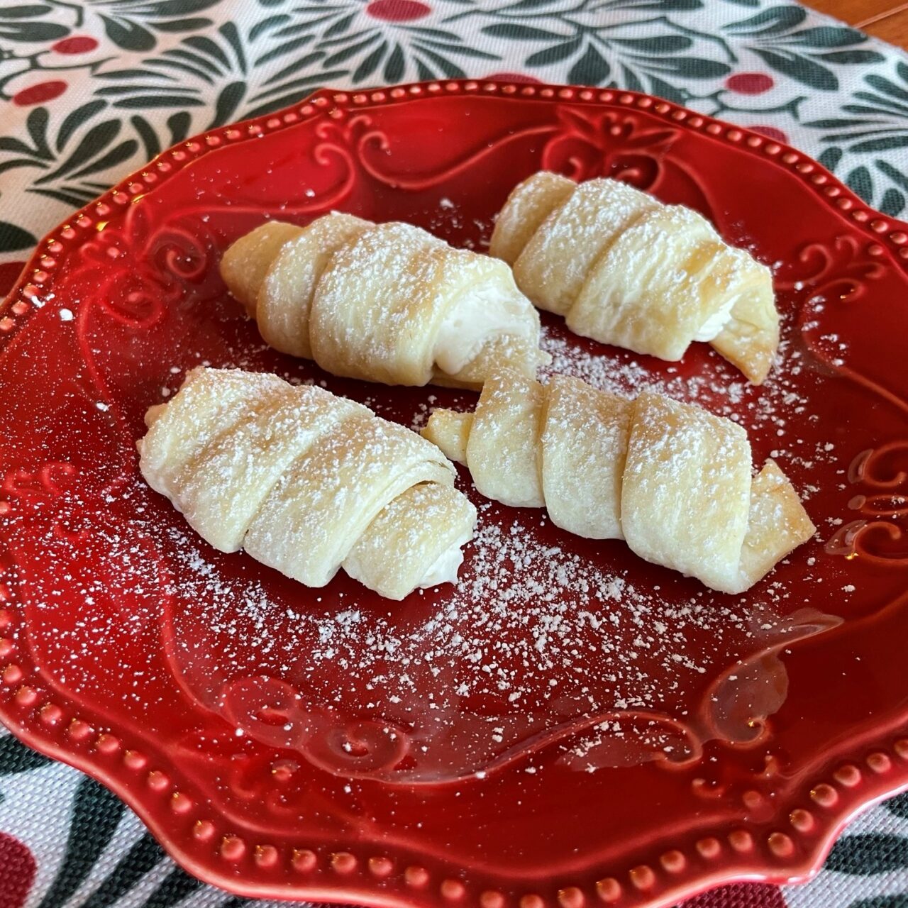 Lady Locks - Rave About Food