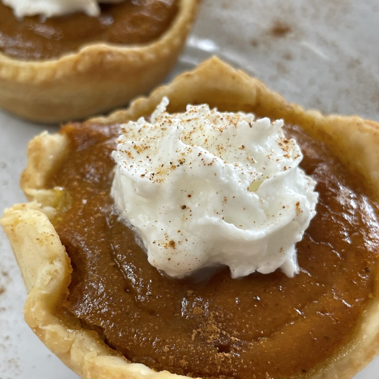 Mini Pumpkin Pies - Rave About Food